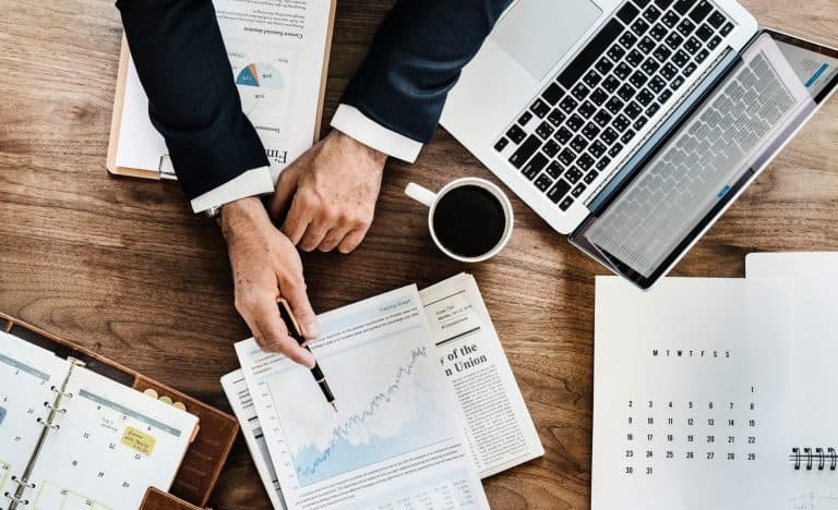 20 Signs You’re Actually Financially Better Off Than The Average ...