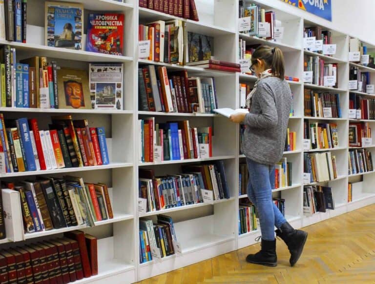 22 Everyday Items People Still Buy That Are Actually Totally Free - Cha ...