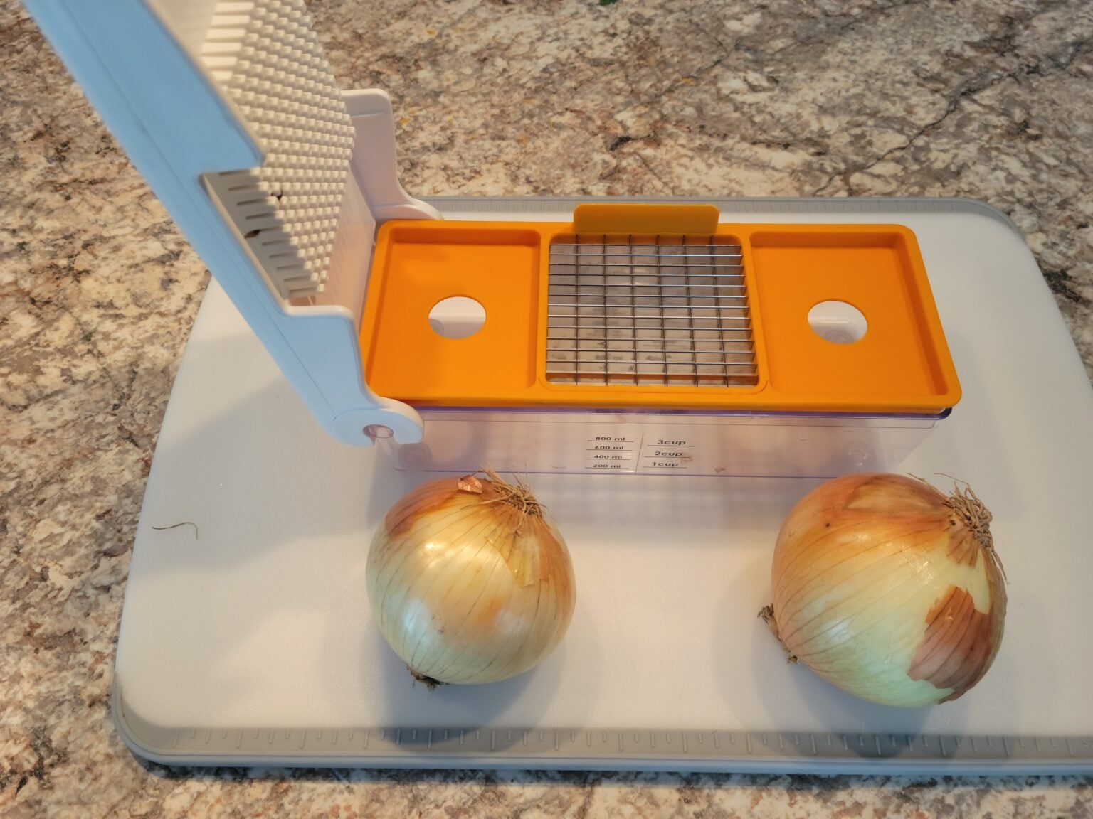 Simplify Your Kitchen Tasks: A Guide on How to Use and Clean a ...