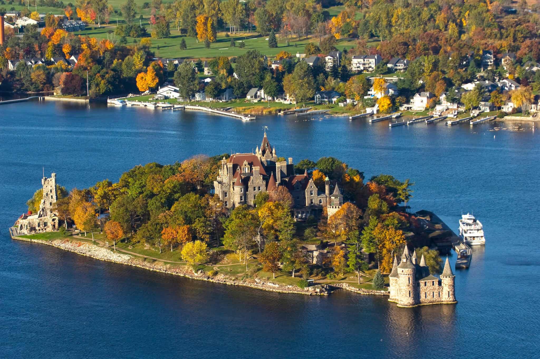 17 Stunning Castles in America That Most People Don’t Know About - Cha ...
