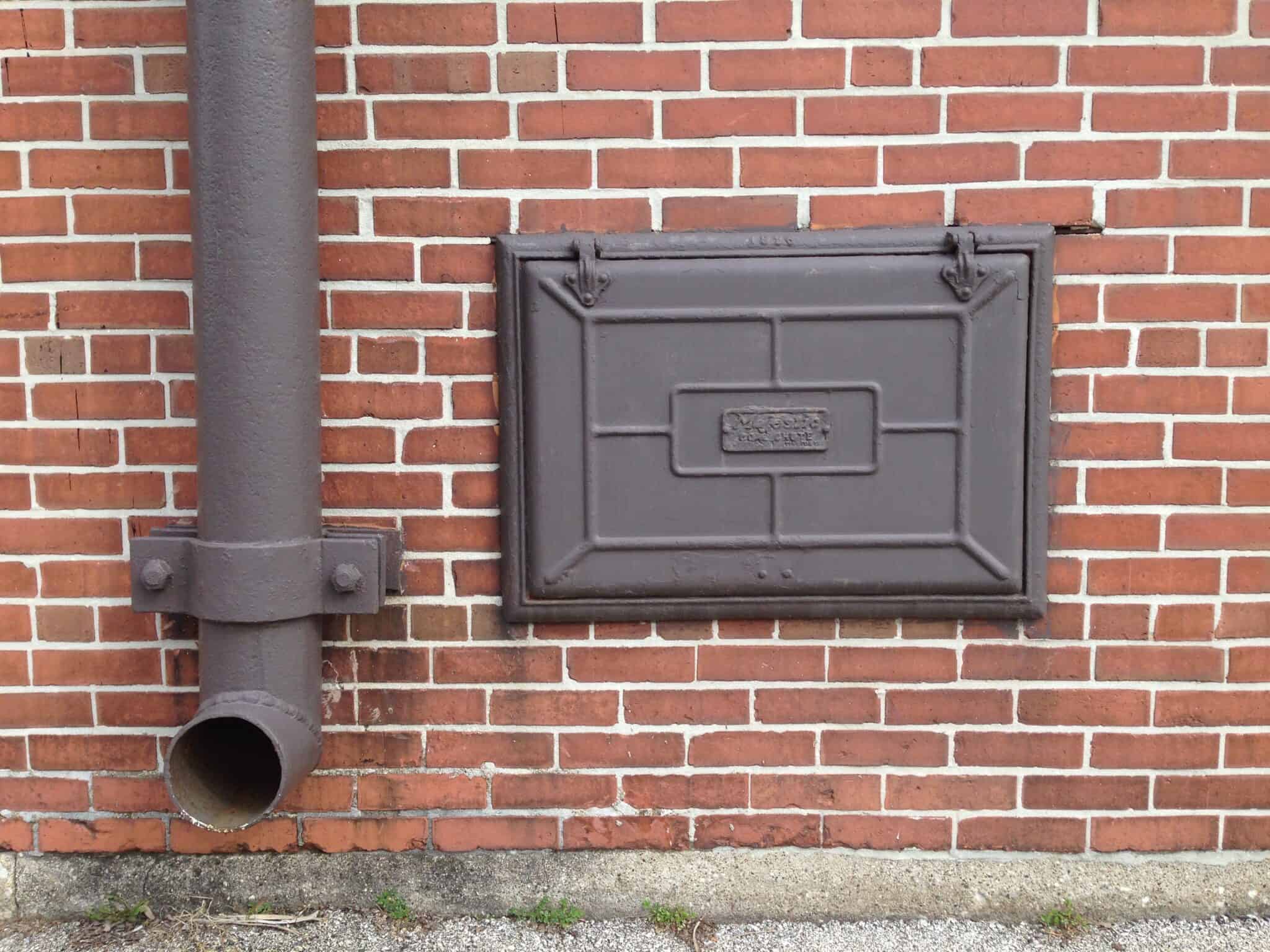 Lost and Missed: 24 Classic Home Features We Should Bring Back - Cha ...