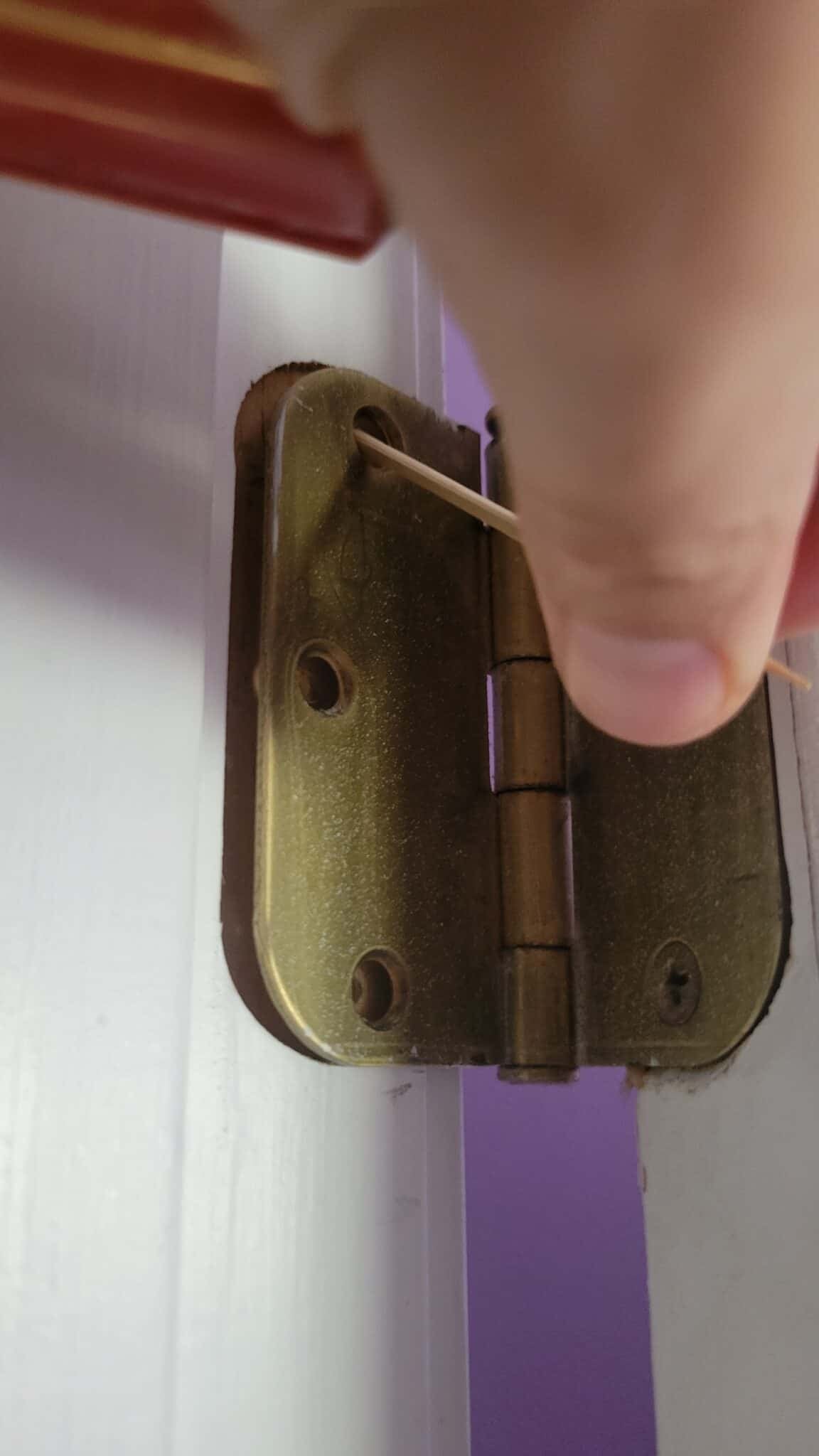 How to Fix a Door That Won’t Close Properly: Easy Hinge Repair Guide ...