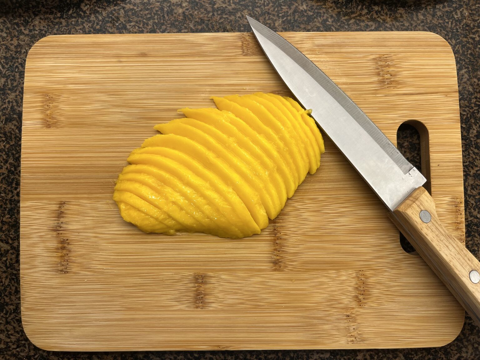 Mango Graham Recipe: A Sweet, Creamy No-Bake Dessert Everyone Will Love ...